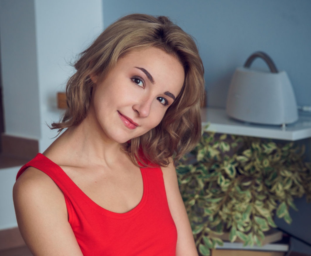 Florence Hughes Shares Her Experience, Gives Advice on Mental Health ...